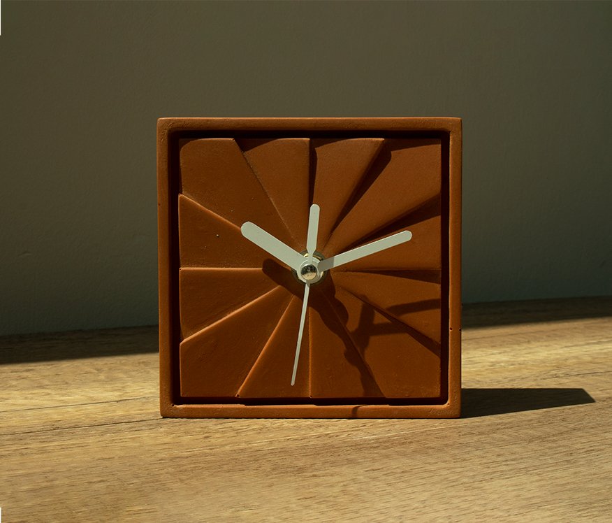 Jesmonite Clock | Kairos Collection – Concrete Everything